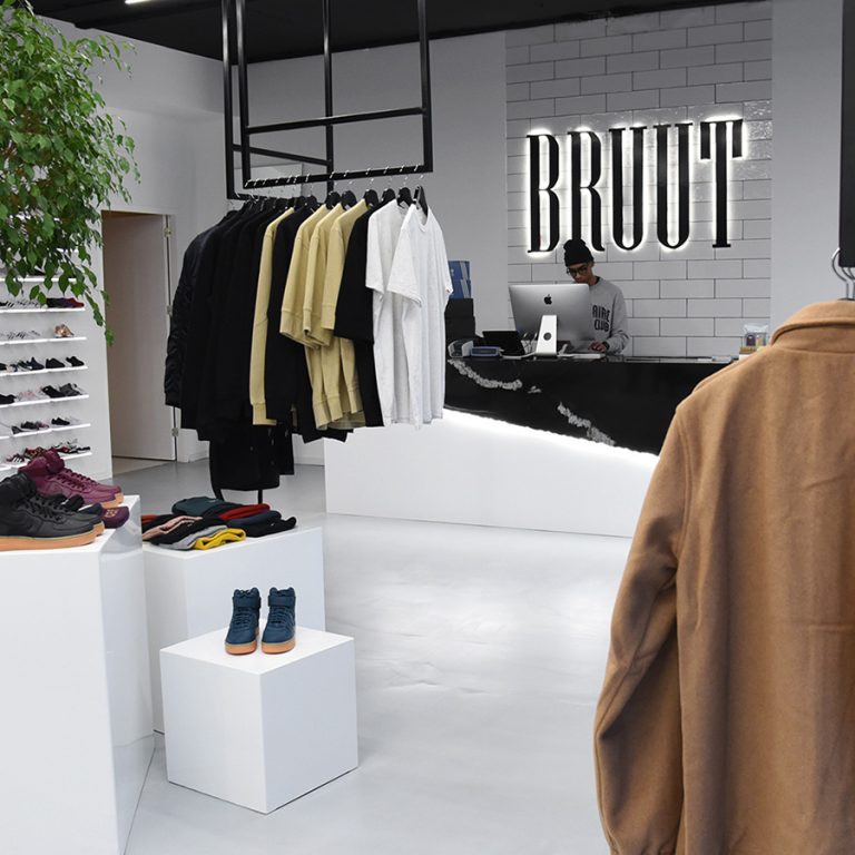 Bruut - Lightspeed